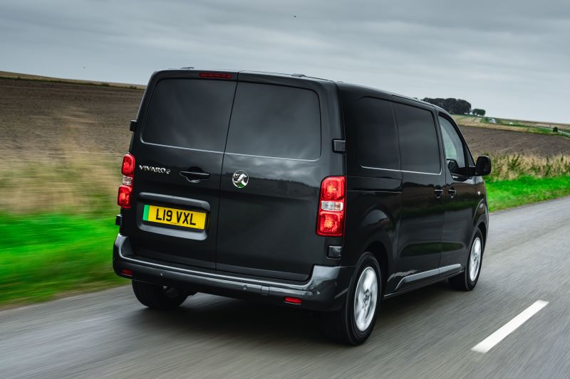 Ford Transit Custom vs. Vauxhall Vivaro: Which Is The Best Medium Van ...